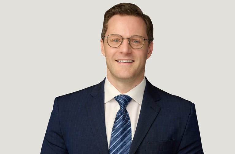 King & Spalding Appellate Attorney Dies While Climbing New Zealand's ...