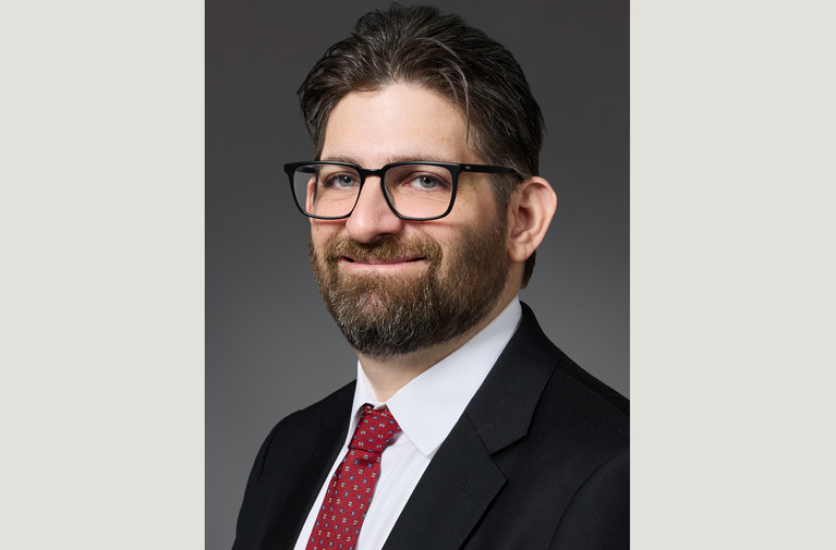 Talent Battle for Top Tax Partners Picks Up, as Sidley Recruits Weil ...