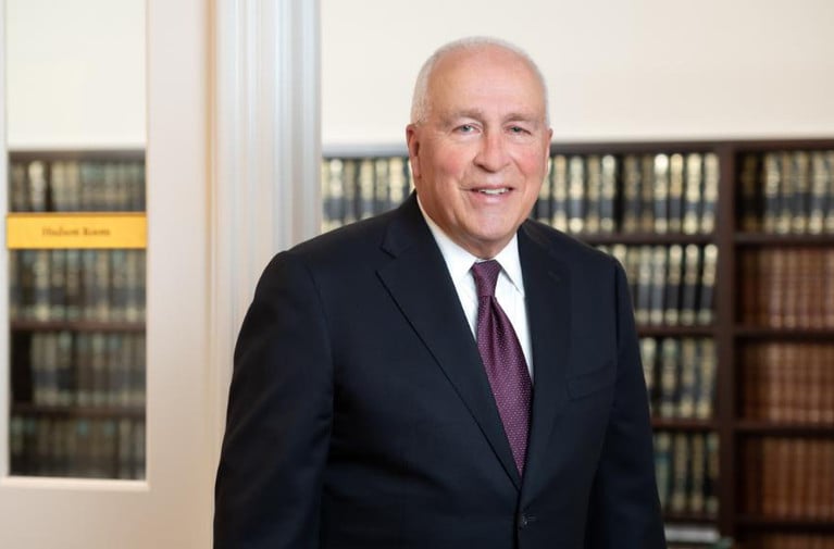 Donald Kinsella, Judges' Choice to Serve as U.S. Attorney, Is Taking ...