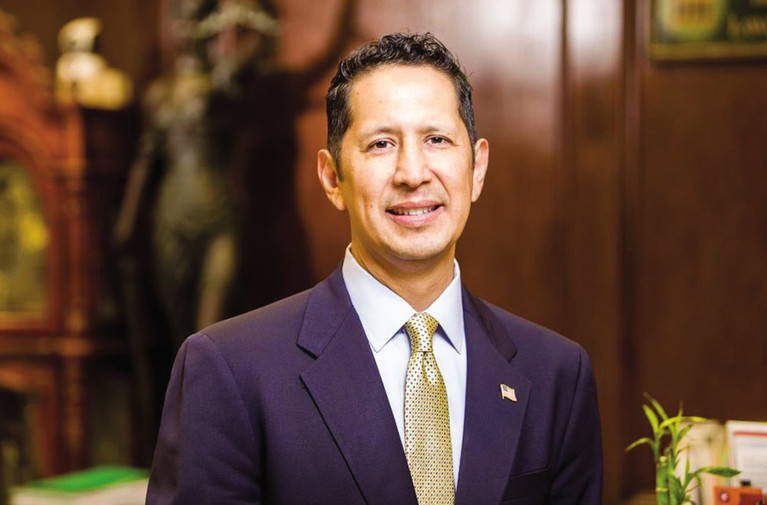 Orange County Judge Resigns, Agrees to Plead Guilty to Federal Fraud ...