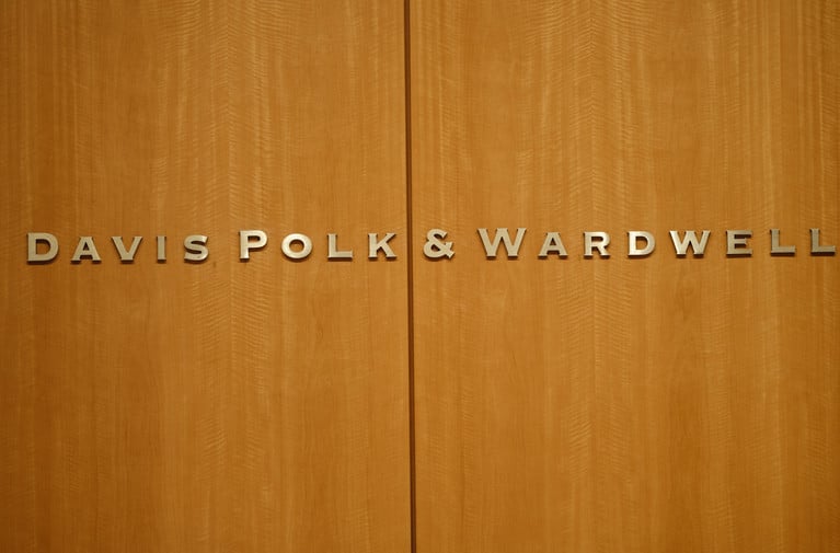Davis Polk Offers $25K Student Stipend for Post-1L Work | Law.com