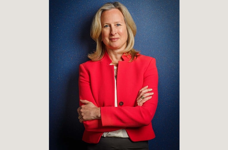 Another Year, Another $27M: Apple Legal Chief's Pay Has Been Remarkably ...