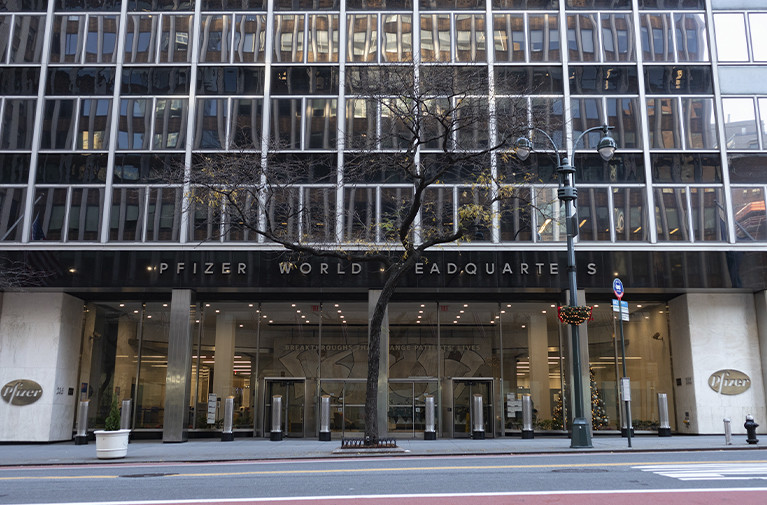 Pfizer, SEC Reach $29M End to Scrap Over Insider Trading Settlement ...