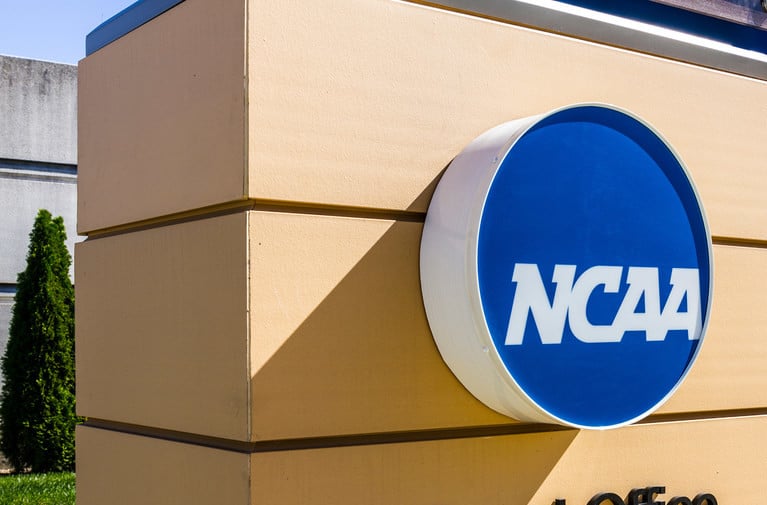NCAA Reaches $303M Settlement Agreement With 'Volunteer' Division 1 ...