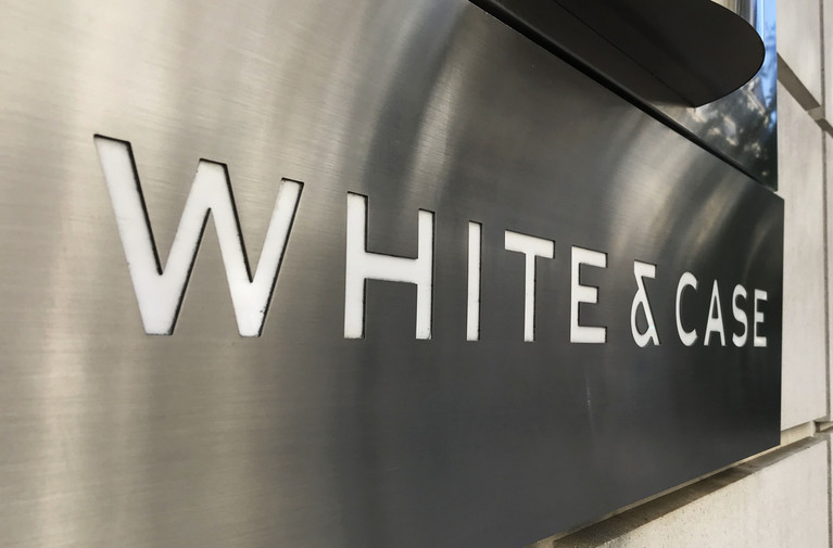 White & Case Lands 4-Partner Life Sciences Trial Litigation Team From A ...