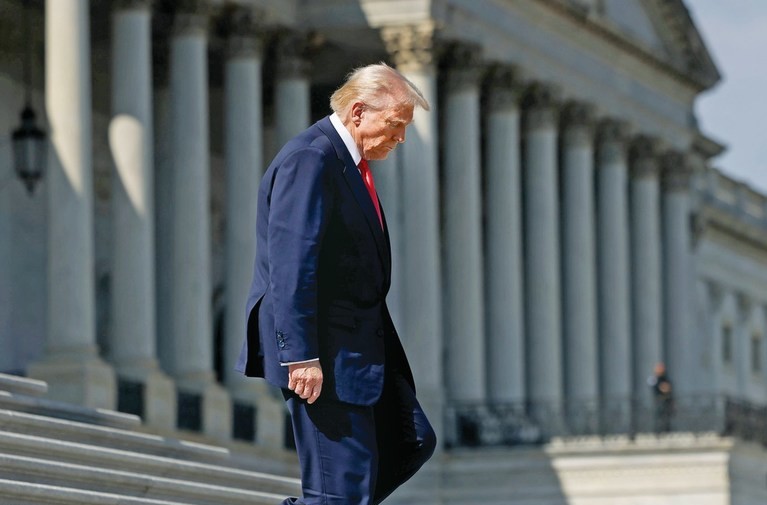 Law Firms' Free Legal Work for Trump Gets More Scrutiny From Democrats ...