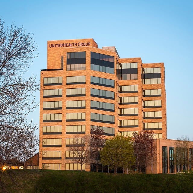 UnitedHealth lawsuit over AI denials moves forward