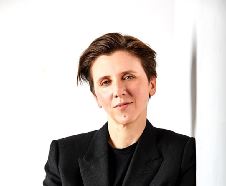 Netflix Legal Ops Chief Jenn McCarron to Serve as CLOC President