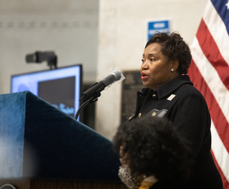 Judge Shirley Troutman Grapples With 'No-Knock' Warrant Case in Court ...