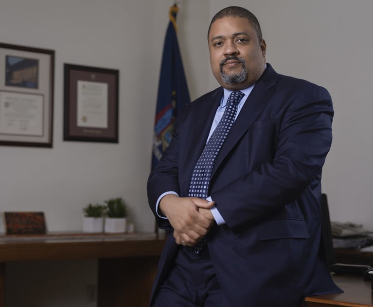 Manhattan Prosecutors Move to Vacate 188 Misdemeanor Convictions Due to ...